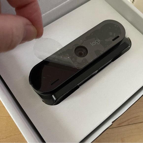 Logitech | Cameras, Photo & Video | Logitech 4k Pro Magnetic ...